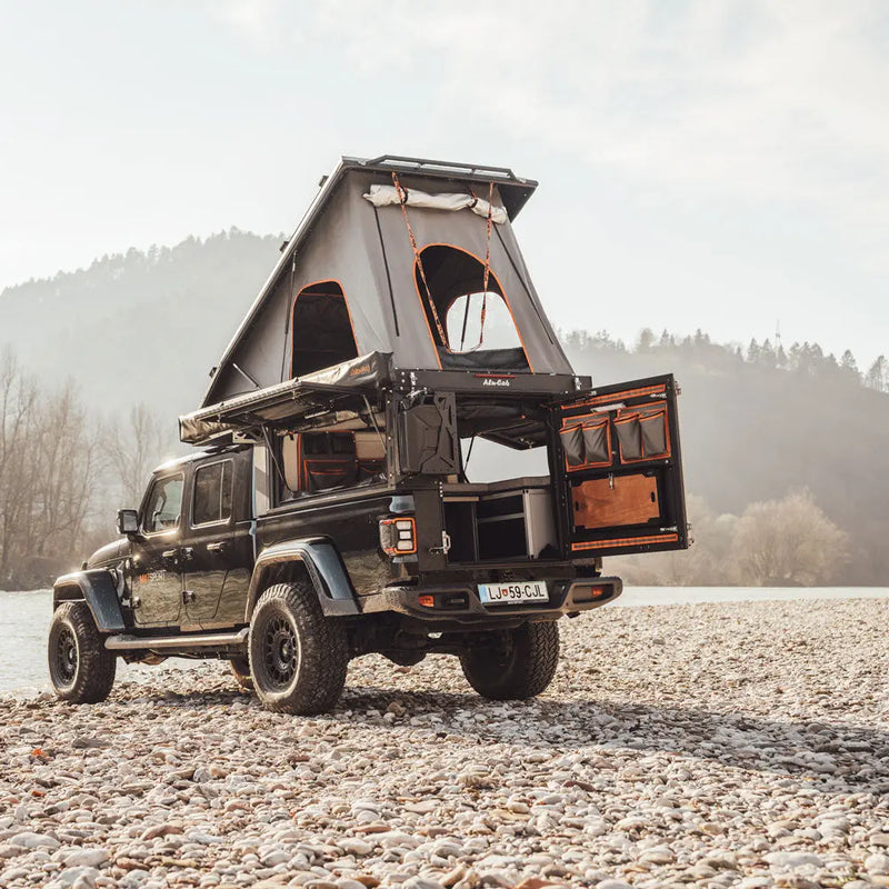 Alu-Cab Canopy Camper Modules & Setup - TailgateGear.eu