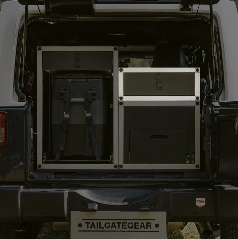 DUSTER - TAILGATE GEAR