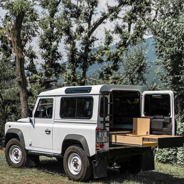 Classic Defender Multi-Purpose Drawer and Platform - TAILGATE GEAR S.R.L.